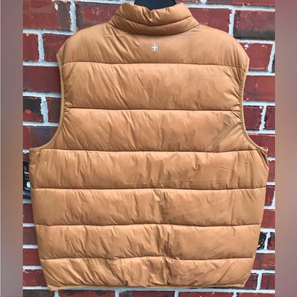 Swiss Tech | Jackets & Coats | Nwt Swiss Tech Mens Tan Puffer Vest With ...